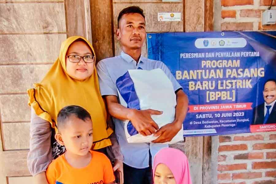 Kementerian ESDM Salurkan Bantuan Pasang Baru Listrik ke 80 Ribu Rumah ...